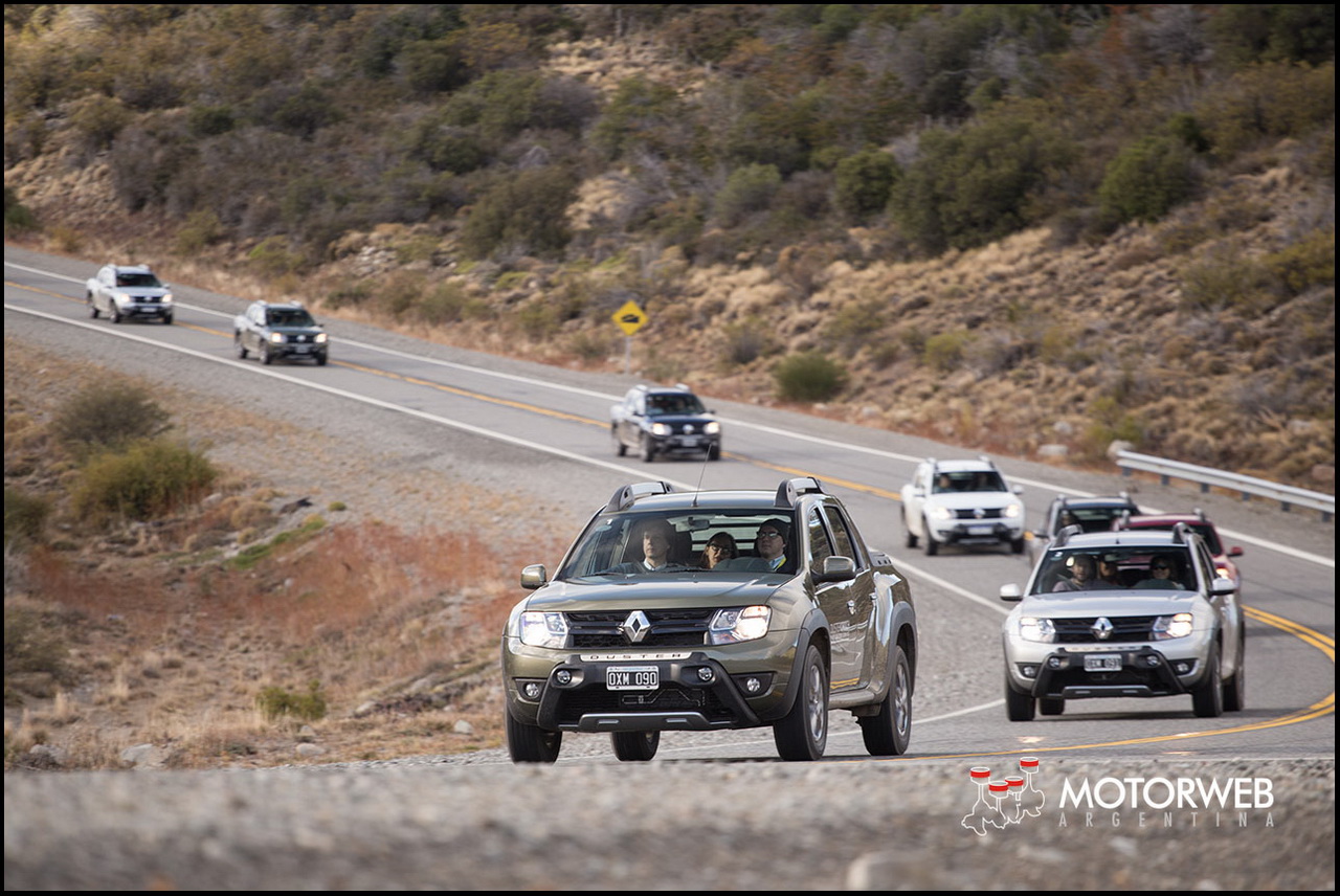 Contacto en Patagonia: Renault Duster Oroch 2.0 16v Outsider Plus ...