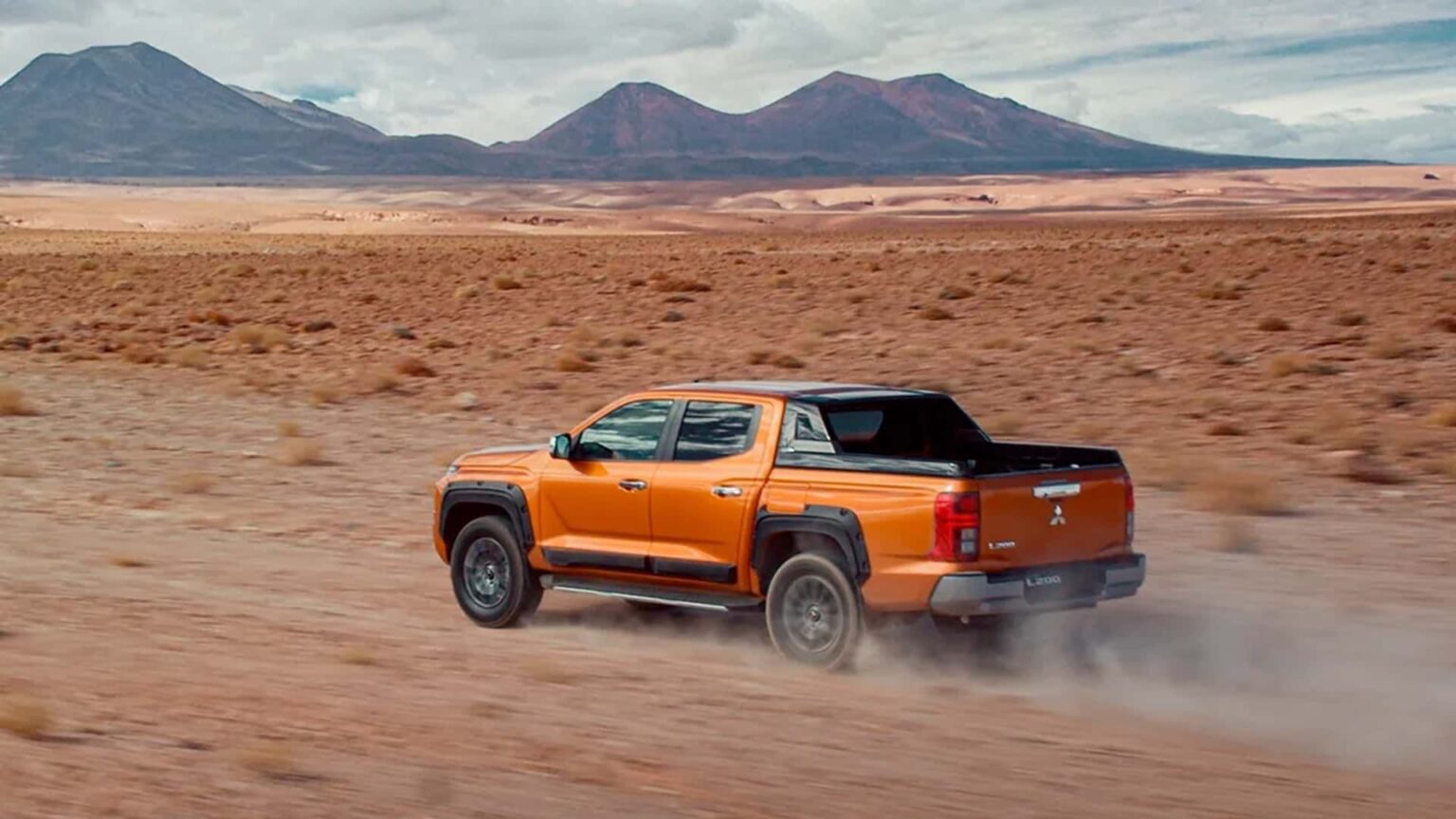 Lanzamiento: La Mitsubishi L200 2025 ya está en Argentina